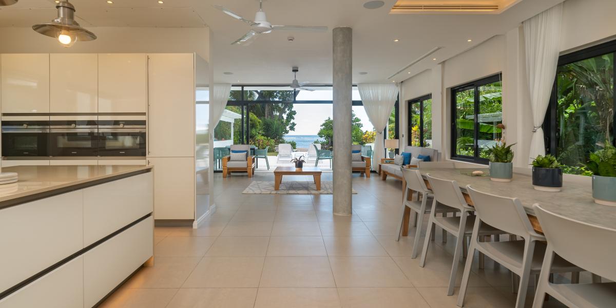 Villa "Lyla Beach Villa" on Mahé (Seychelles) - SeyVillas.com