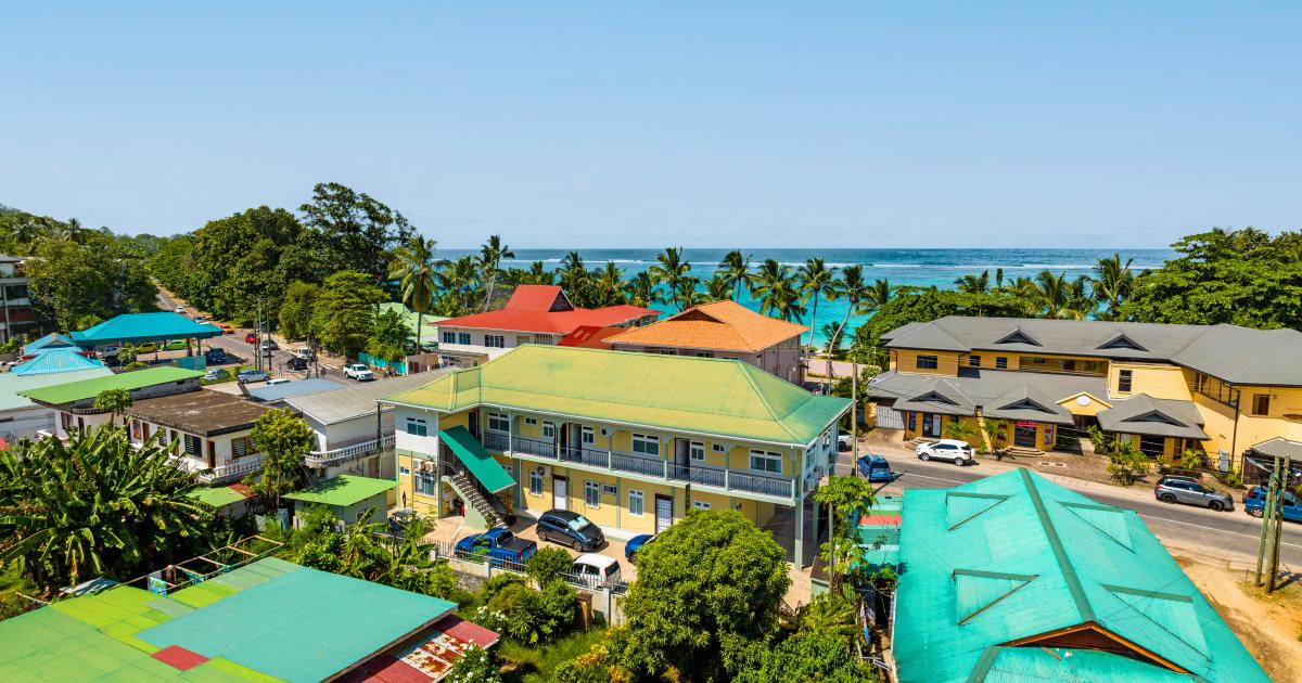 Apartment "Royale Self Catering Apartments" on Mahé (Seychelles ...