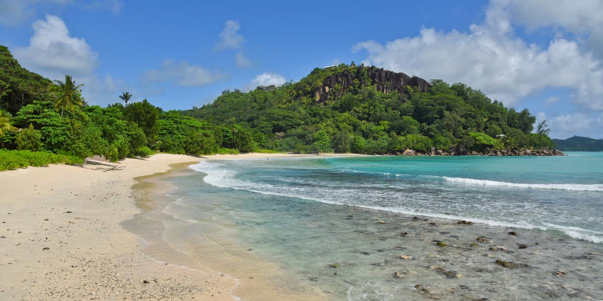 Strand "Anse Louis" Mahé (Seychellen)