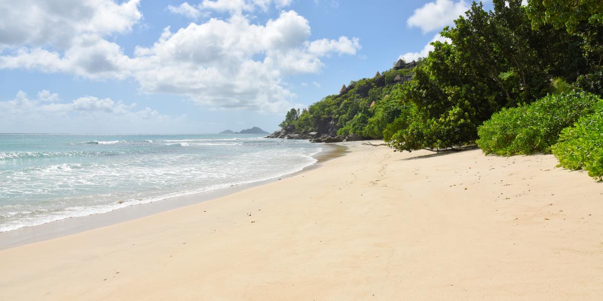 Beach "Anse Louis" Mahé (Seychelles)