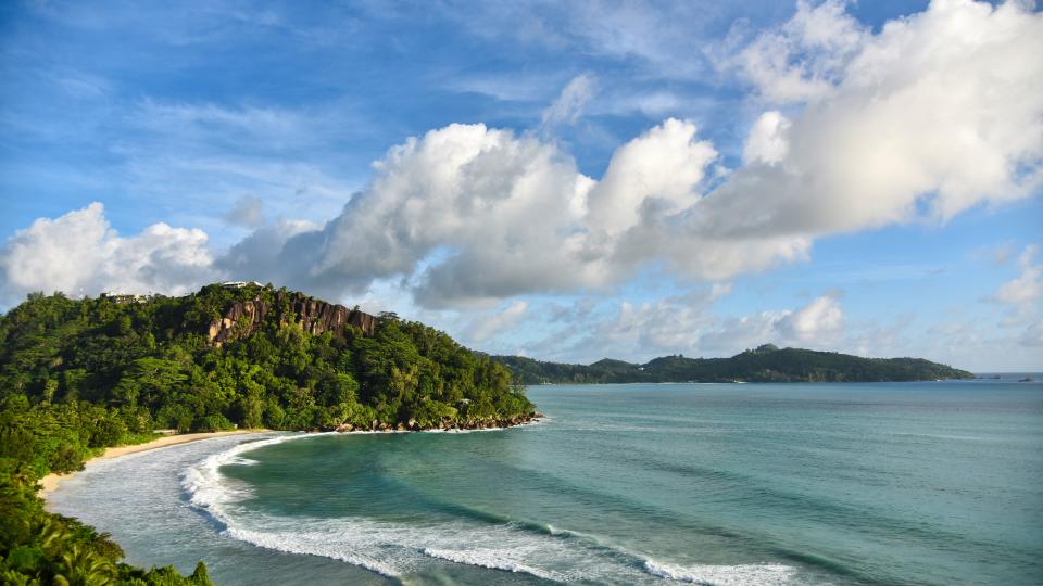 Beach "Anse Louis" Mahé (Seychelles)