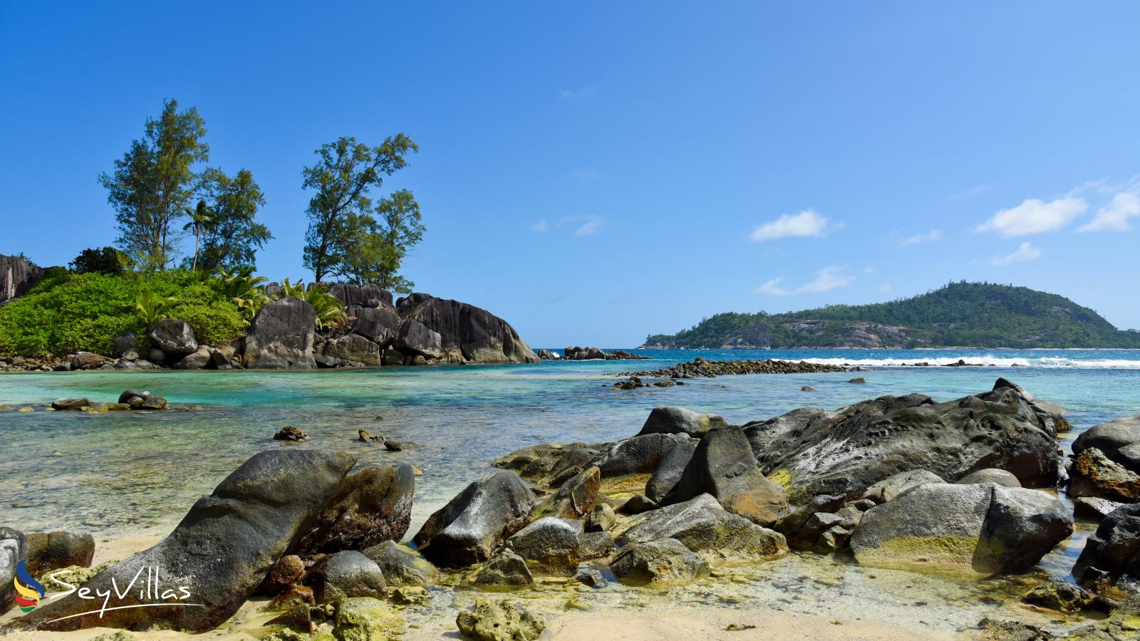 Strand "Port Glaud" Mahé (Seychellen)