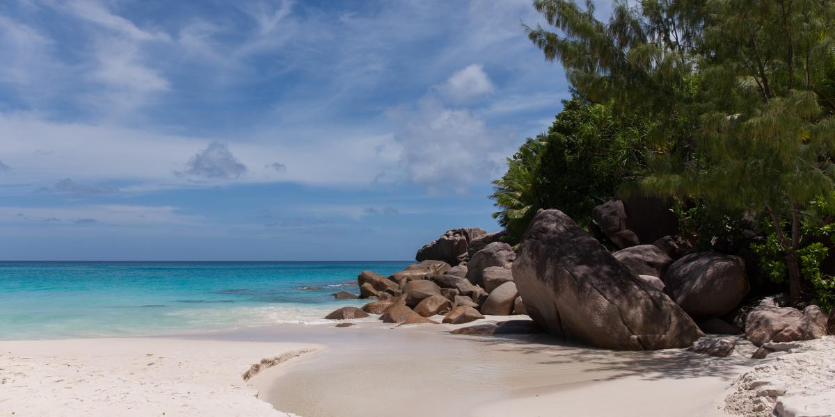 Beach "Anse Georgette" Praslin (Seychelles)