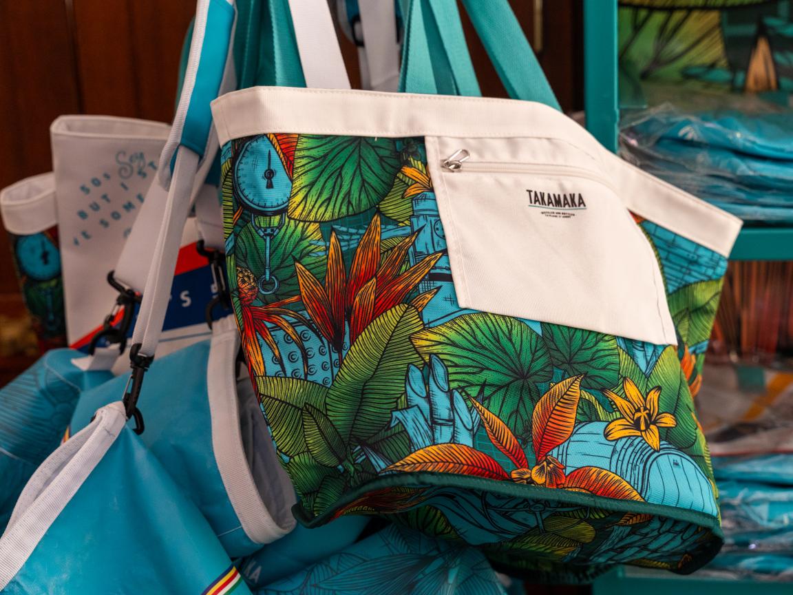 Excursion Mahé - Creole - South of Mahé - Full Day Guided Tour ...
