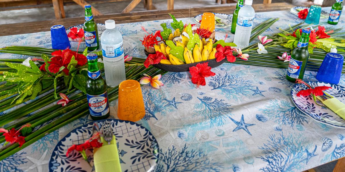 Private Tour Praslin - Angel Tours - Curieuse & St Pierre - Labek ...