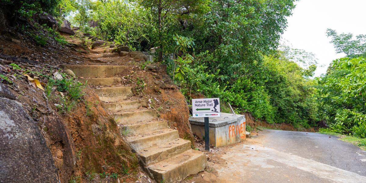 Hiking Trails & Advice for Mahé (Seychelles) | Seychelles Travel Guide