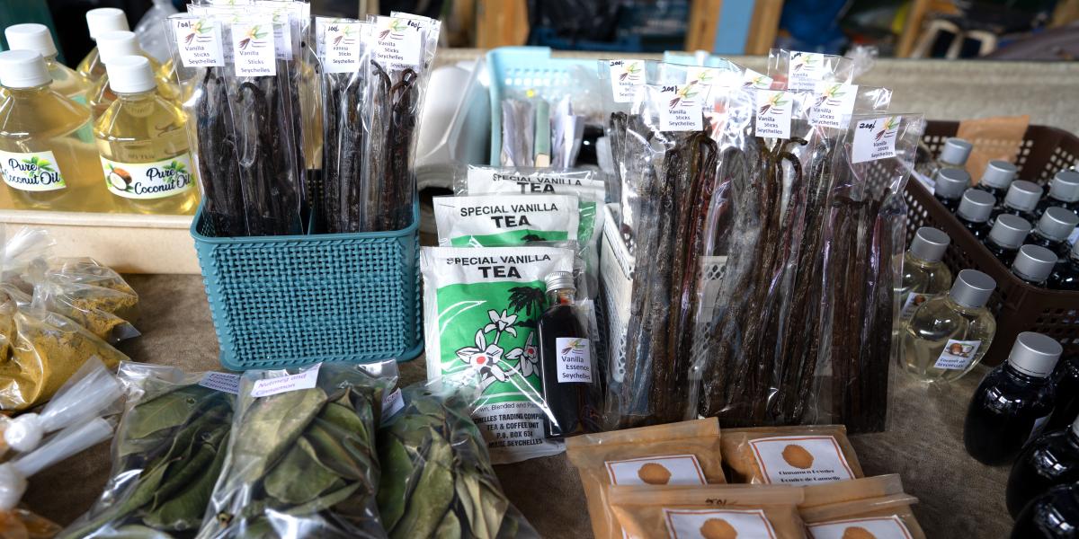 Food & Drink in the Seychelles | Creole Cuisine | Seychelles Travel Guide