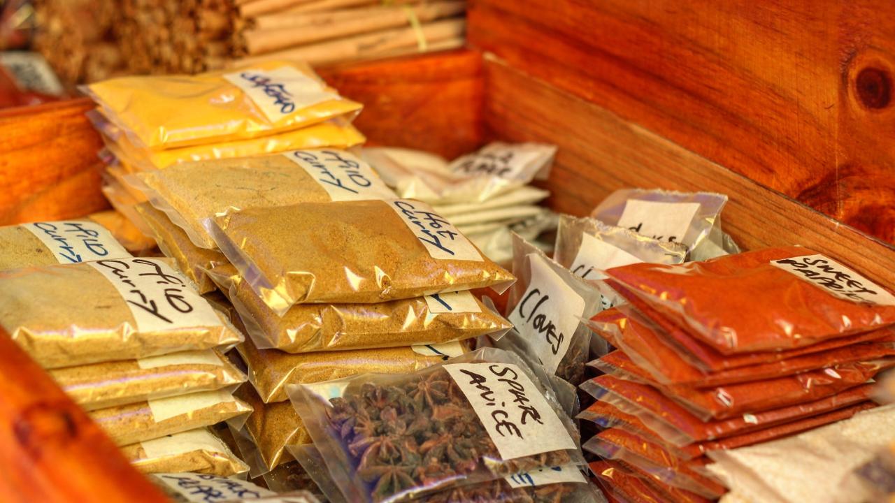 Shopping in the Seychelles | Supermarkets, Shops, Markets, Shopping ...