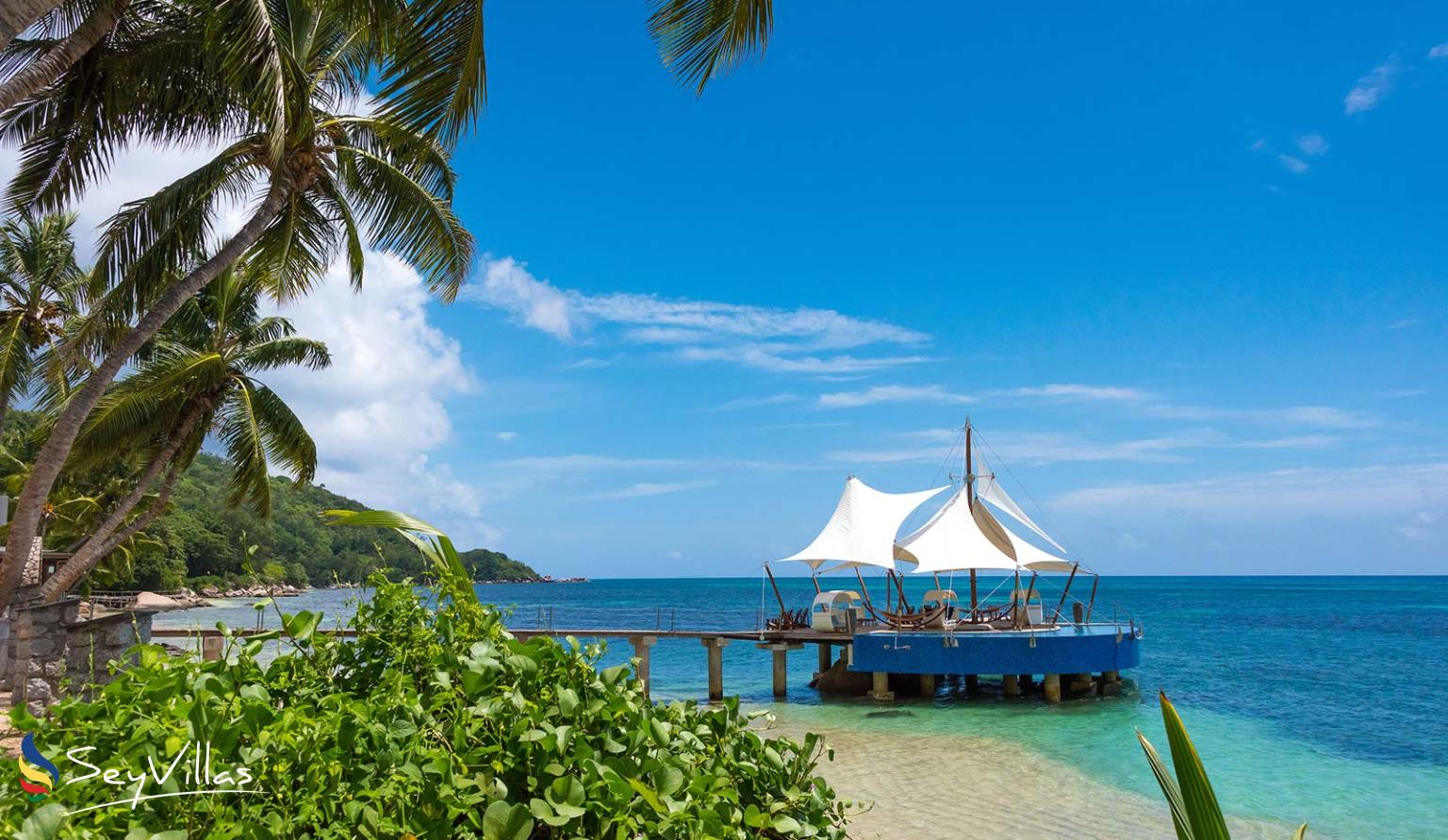 Hotel "Coco de Mer & Black Parrot Suites" auf Praslin (Seychellen ...