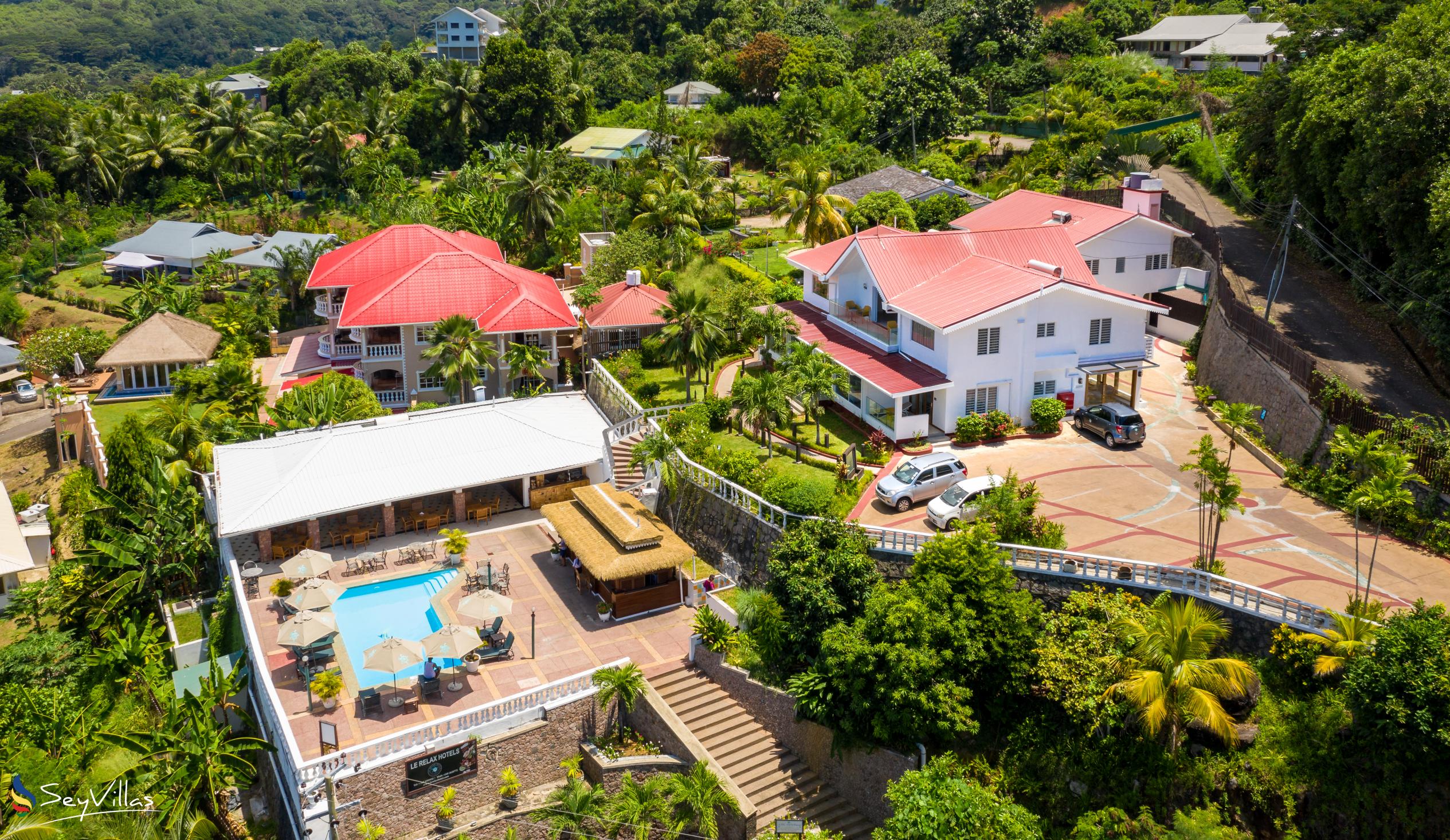 Le Relax Hotel & Restaurant - Hotel - Outdoor area - Mahé (Seychelles ...
