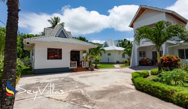 Villa "Villa Aya" on Praslin (Seychelles) - SeyVillas.com