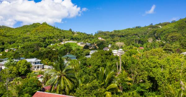 340 Degrees Mountain View Apartments - Appartement - Lage - Mahé ...