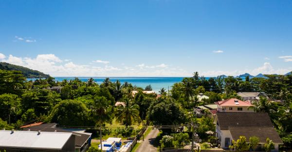 340 Degrees Mountain View Apartments - Appartement - Location - Mahé ...