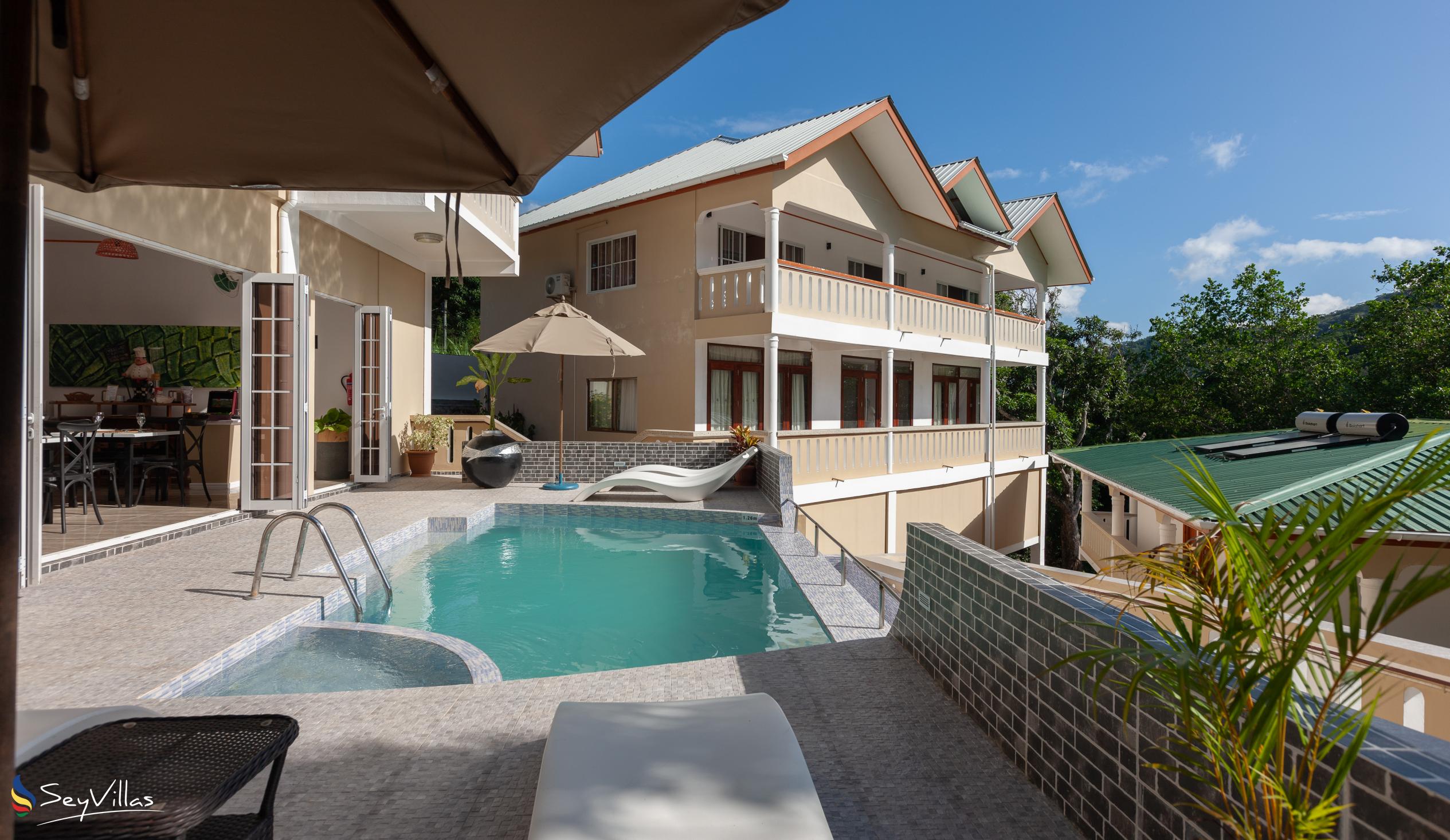 Mountain View Hotel - Small Hotel - Outdoor area - La Digue (Seychelles ...