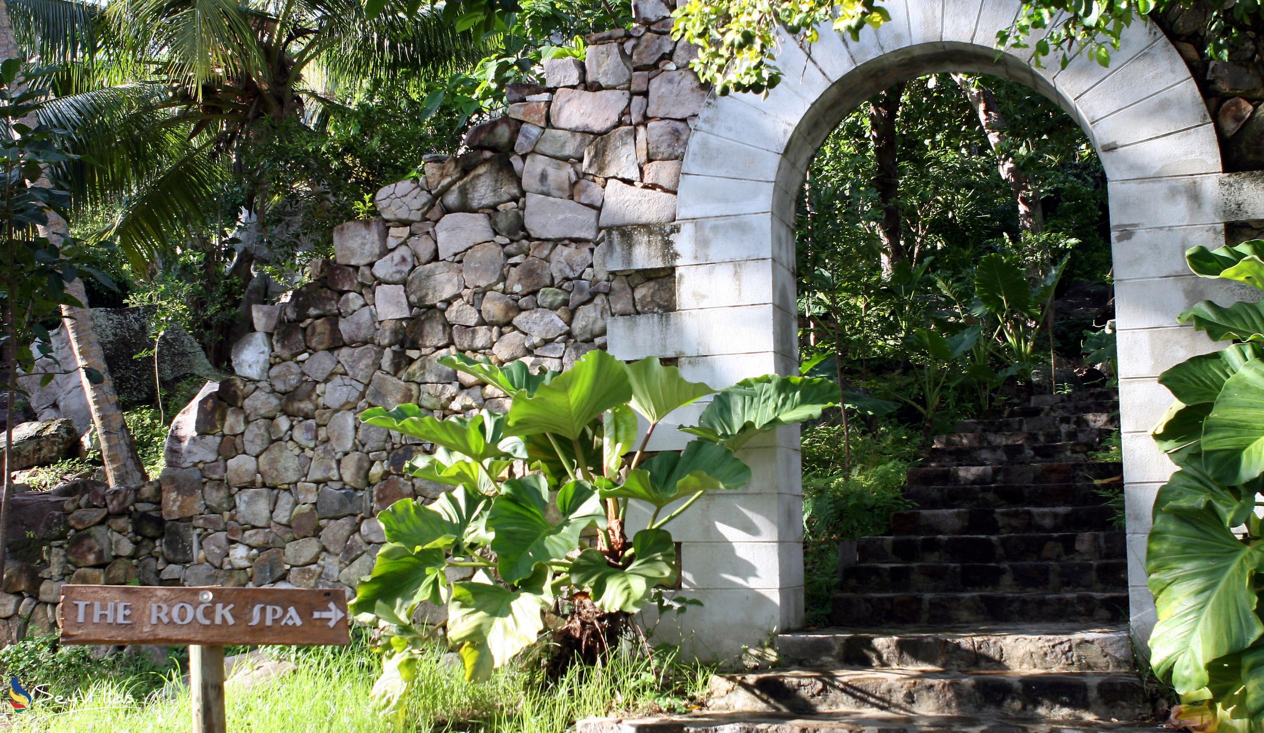 Fregate Island Private - Resort - Outdoor area - Fregate Island ...