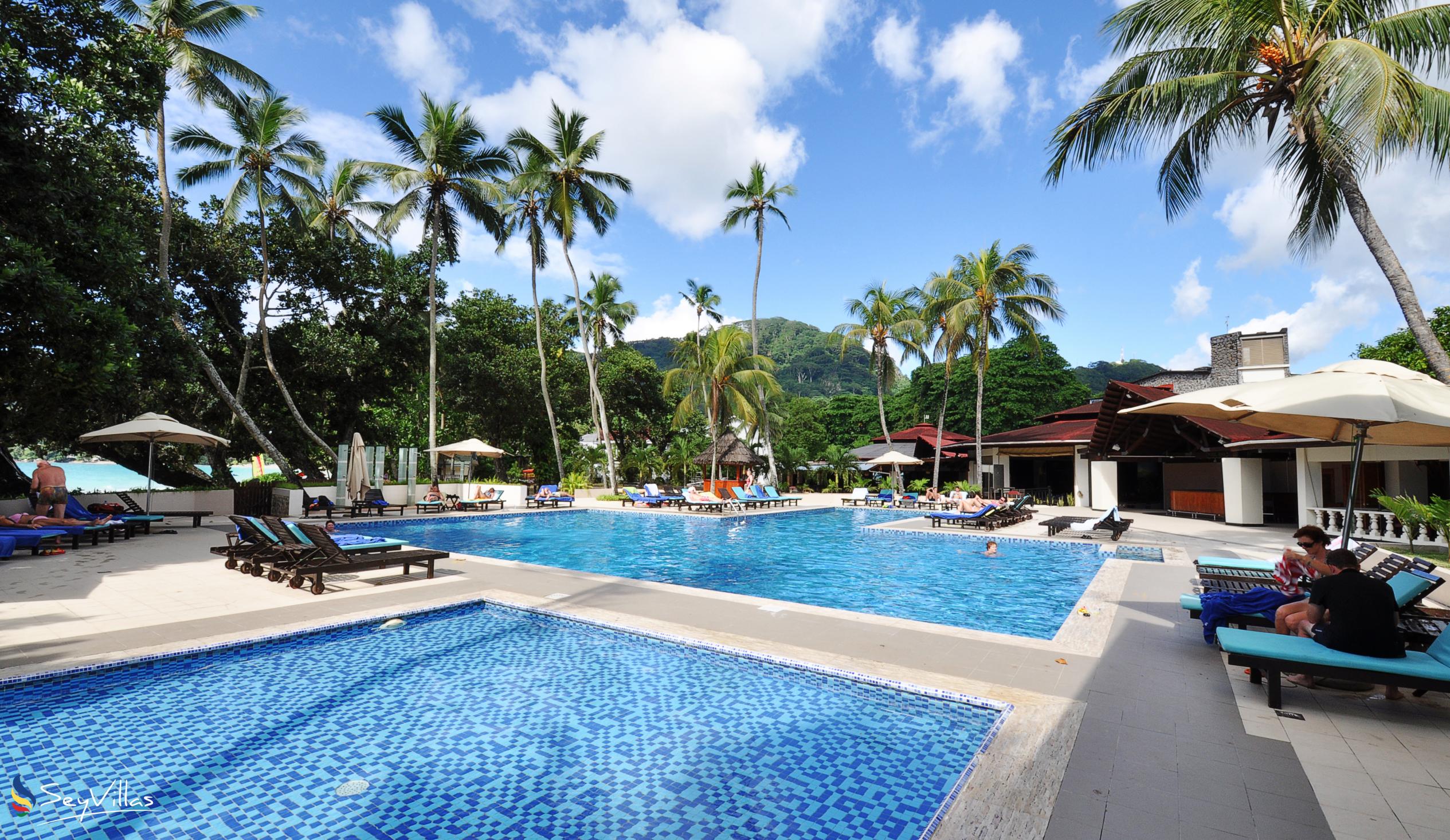 Resort "Berjaya Beau Vallon Bay" auf Mahé (Seychellen) | SeyVillas.com