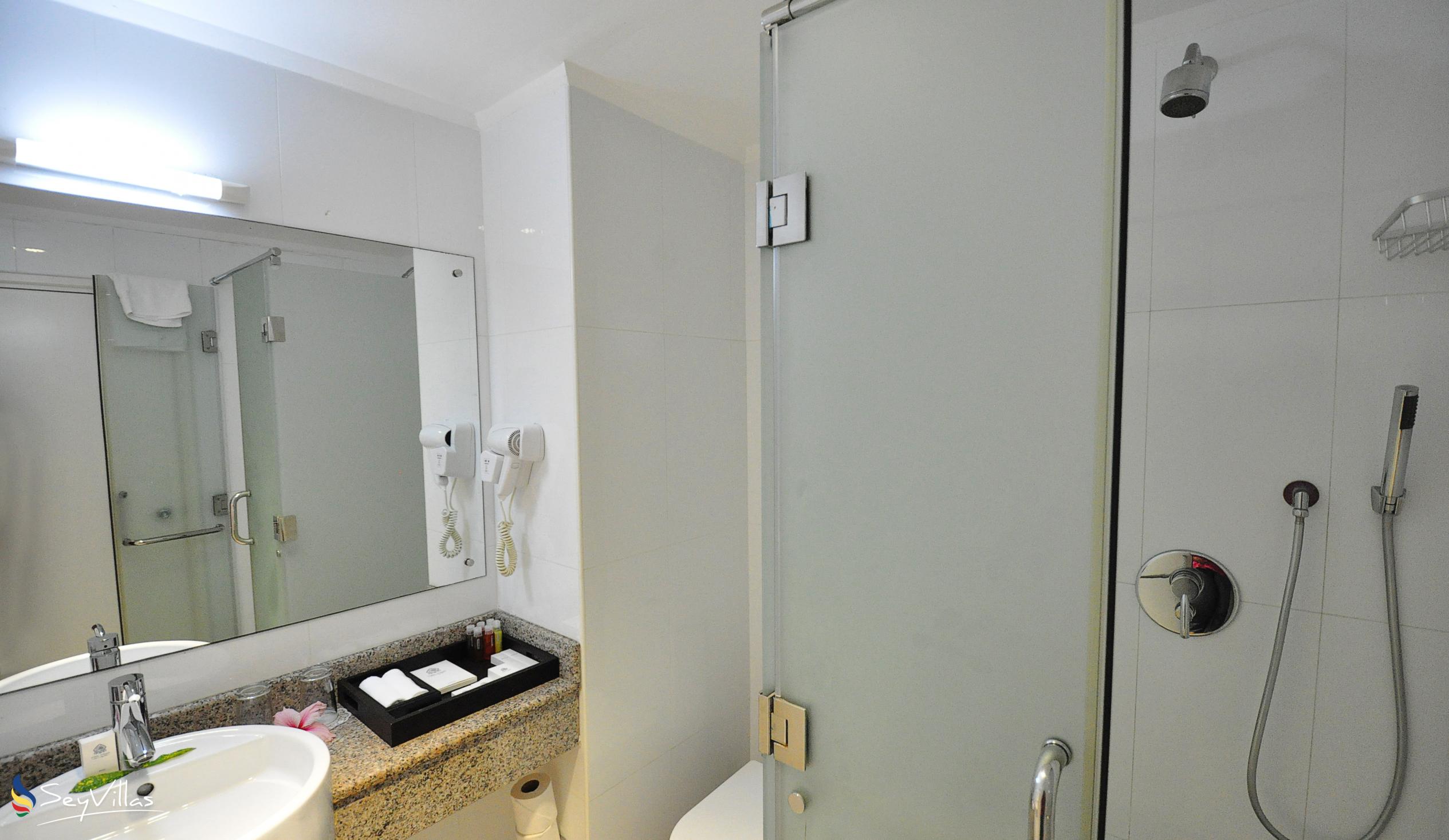 Coral Strand - Hotel - Coral Standard Room - Mahé (Seychelles) - Photo 35