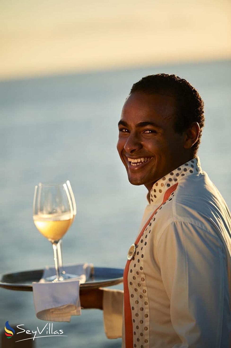 Constance Lémuria Seychelles - Resort - Indoor area - Praslin ...