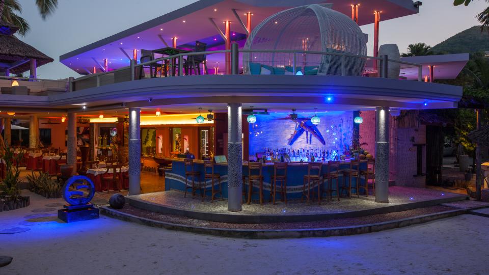 Restaurants of the Seychelles | Bars & Restaurants | Seychelles Travel ...